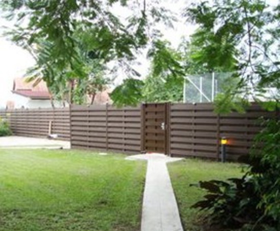 Perimeter security, British Embassy, Kinshasa, DRC | Jacksons Fencing ...