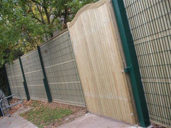 EuroGuard® Combi security fencing | Jacksons Fencing | ESI External Works