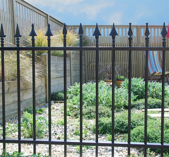 Barbican Imperial® residential railings | Jacksons Fencing | ESI ...