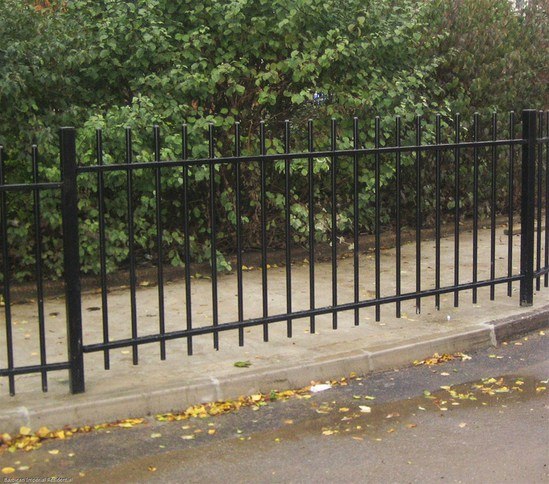 Barbican Imperial® residential railings | Jacksons Fencing | ESI ...