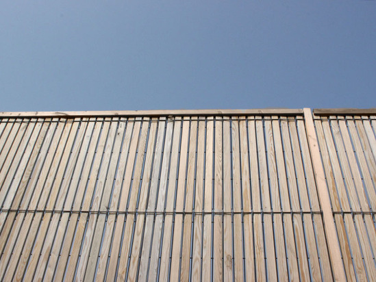 Timber & mesh security fencing protects school boundary | Jacksons ...