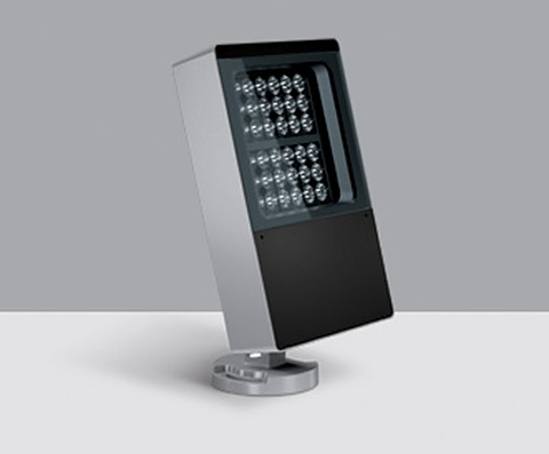 Platea Pro LED urban lighting | iGuzzini UK | ESI External Works