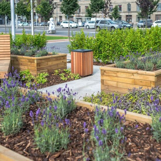Bespoke raised planter design | WoodBlocX | ESI External Works