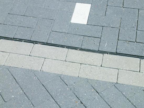 Concrete marker blocks for roads and pavements | Marshalls | ESI ...