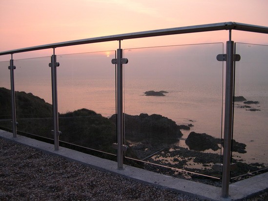 ASF post and clamp glass balustrade | Architectural Street Furnishings ...
