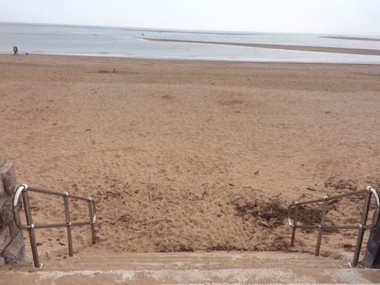 Stainless steel handrailing for Exmouth Beach | Architectural Street ...