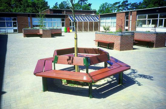 Beaufort Hexagonal Tree Seat | Neptune Street Furniture | ESI External ...