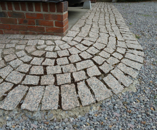 Fine picked granite setts - standard or bespoke sizes | Pomery Natural ...