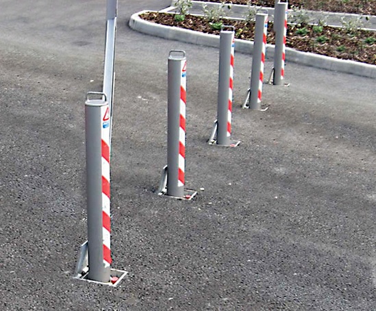 RetractaPost-GL 900 - galvanised steel retractable post | AUTOPA | ESI ...