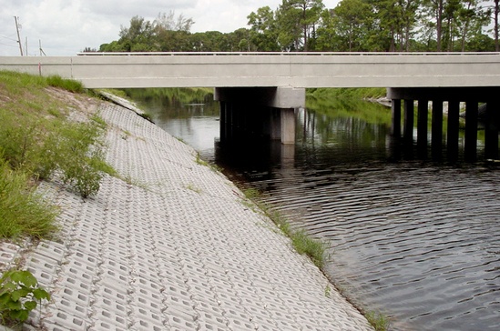 Armorflex concrete block revetment system | Ruthin Precast Concrete ...