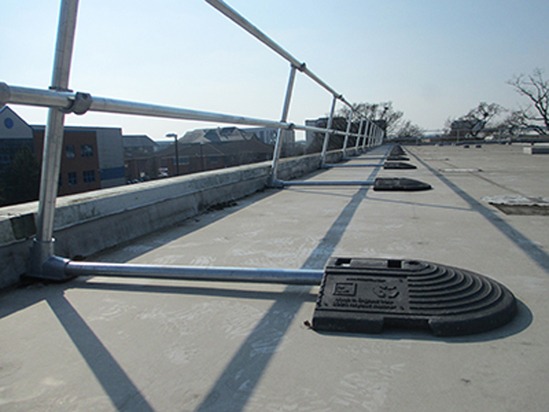 KeeGuard® free-standing roof edge guardrail system | Safesite | ESI ...