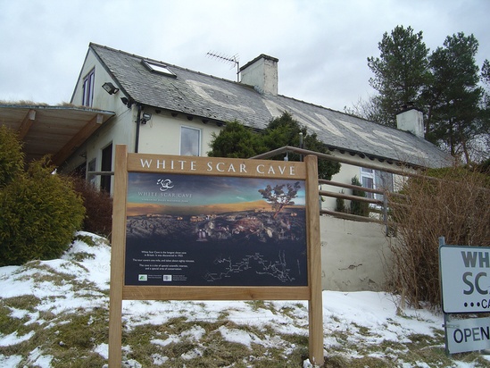 Oak entrance signage for visitor attraction | Shelley Signs | ESI ...