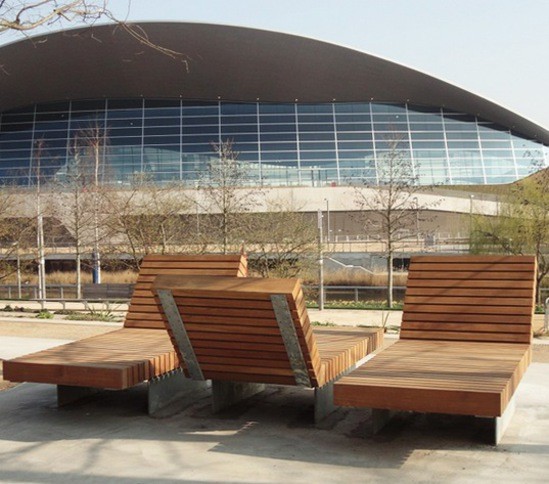 Chaise Longue hardwood timber outdoor seating | Woodscape | ESI ...