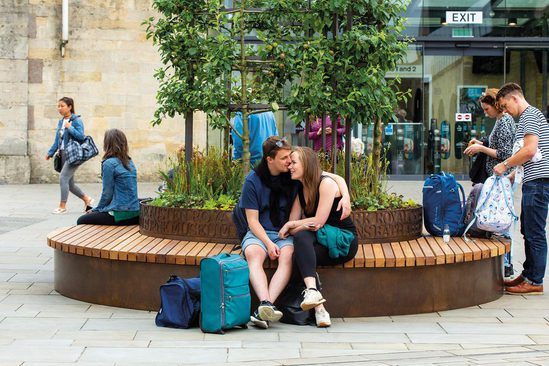 Movable circular hardwood tree seats for public realm | Woodscape | ESI ...