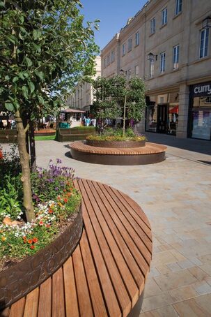 Circular seat design for central plaza - Southgate, Bath | Woodscape ...