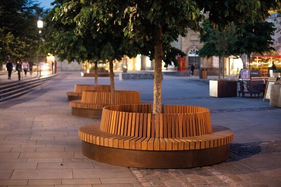 Circular seat design for central plaza - Southgate, Bath | Woodscape ...