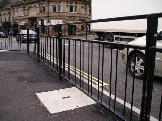 Standard galvanised steel pedestrian guardrail | Alpha Rail | ESI ...