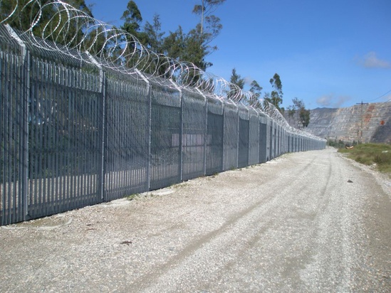 Effective palisade solution for remote mine perimeter | Barkers Fencing ...