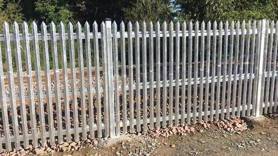 High-security palisade fencing for Network Rail | Barkers Fencing | ESI ...