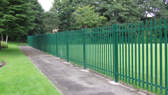 Palisade - GP and security grade steel palisade fencing | Barkers ...
