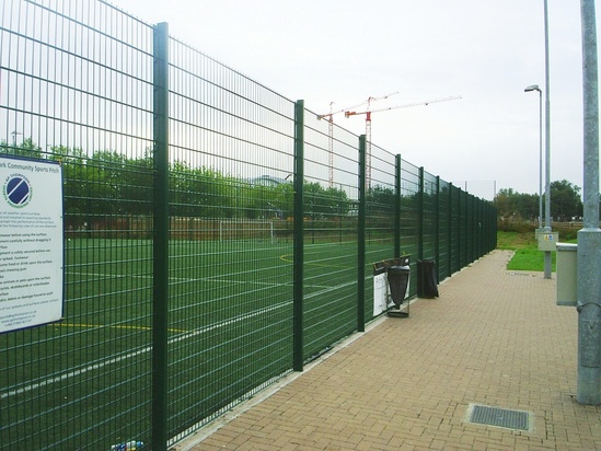 TwinSports Rebound - heavy-duty wire mesh sports fencing | Barkers ...