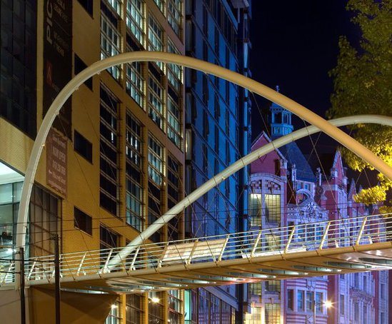 Bespoke butterfly arch bridge, Manchester Piccadilly | CTS Bridges ...
