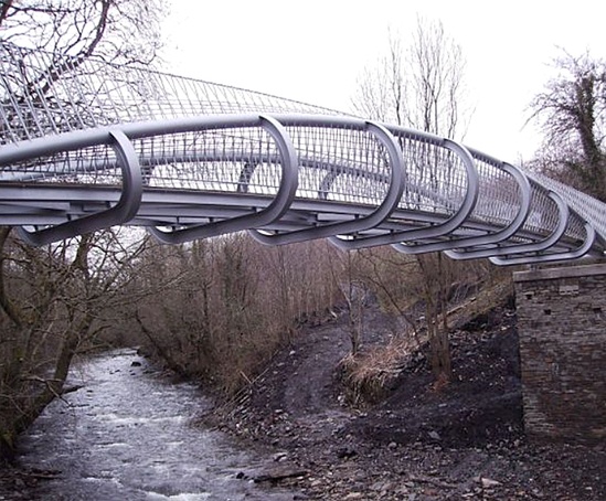 Artist-designed curved Vierendeel truss bridge | CTS Bridges | ESI ...