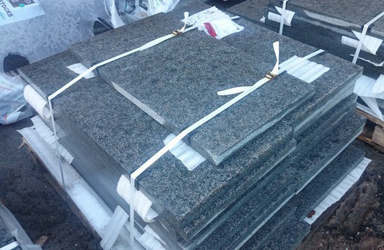 Scottish Whinstone paving | Tradstocks | ESI External Works