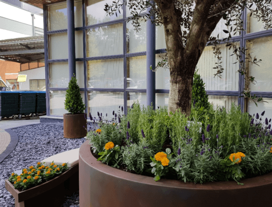 Terraces 1 - modular curved planter and seating system | Livingreen ...