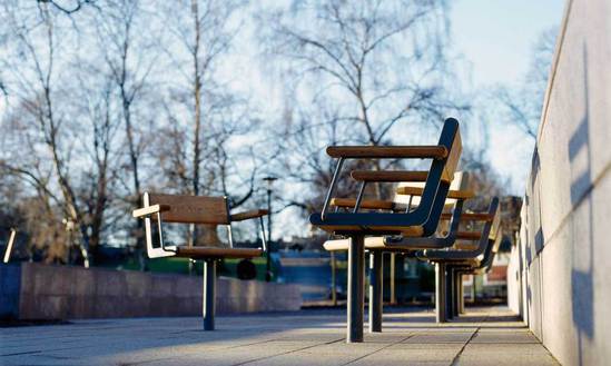 APRIL chair | Vestre Ltd | ESI External Works