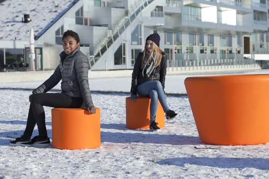 Loop Cone polyethylene outdoor table | Artform Urban Furniture | ESI ...