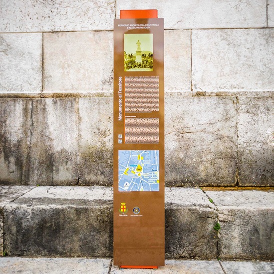 Wayfinding Totem by LAB23 | All Urban | ESI External Works