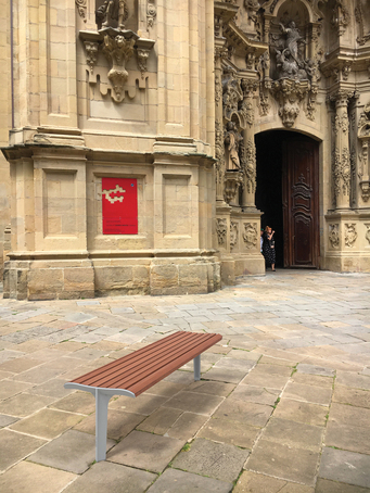 Emau Solo park bench | mmcité UK | ESI External Works