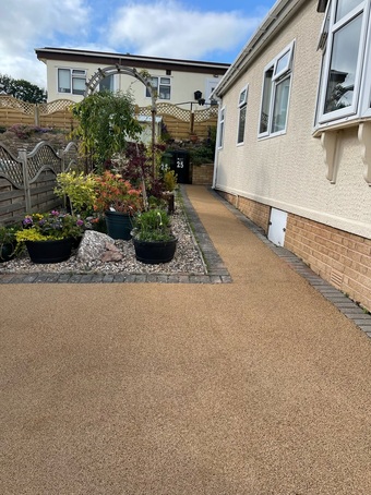 Natratex Cotswold surfacing transforms gravel drive | NatraTex | ESI External Works