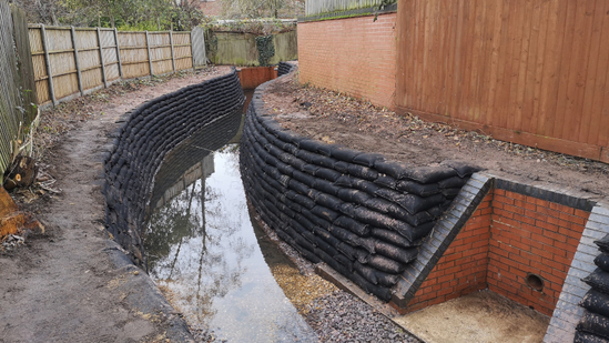 Rootlok vegetated wall system | GeoGrow | ESI External Works