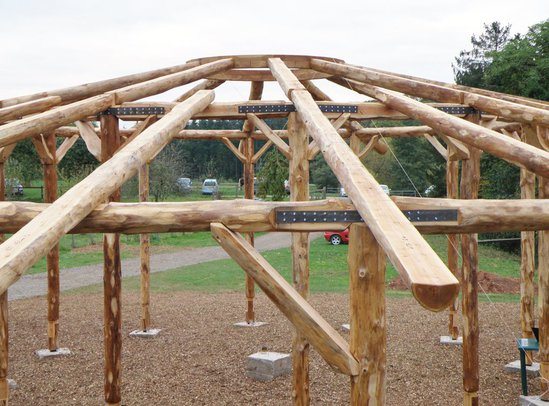 16m-diameter bespoke timber roundhouse with sedum roof | Roundwood ...