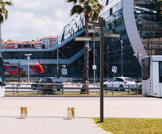 Artline Metal Wayfinding Fingerpost | Empreinte Signs | ESI External Works