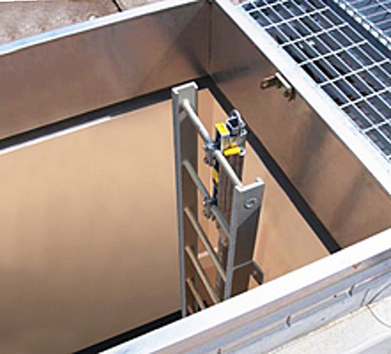 Type BL fixed vertical ladders in aluminium or steel | Bilco UK | ESI ...