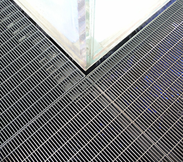 Pressure-locked floor gratings for The Crystal, London | Lang+Fulton ...