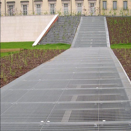 Electrofused floor grating | Lang+Fulton | ESI Building Design