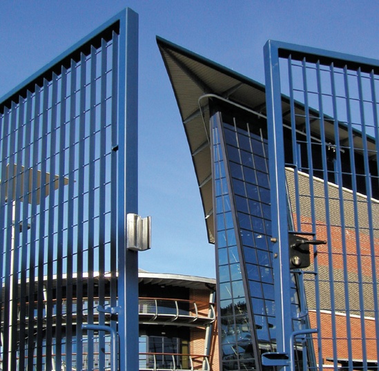 Steel grating gates | Lang+Fulton | ESI External Works