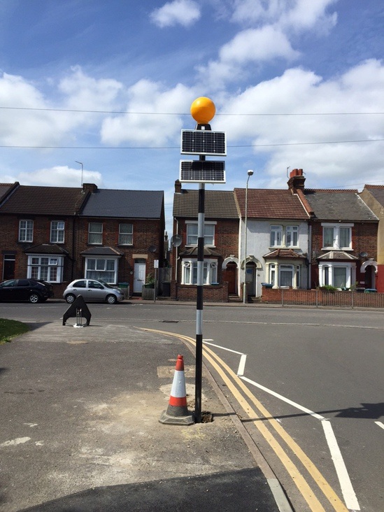 Solar-powered Belisha beacon - 100,000 hours | Street Furnishings | ESI ...