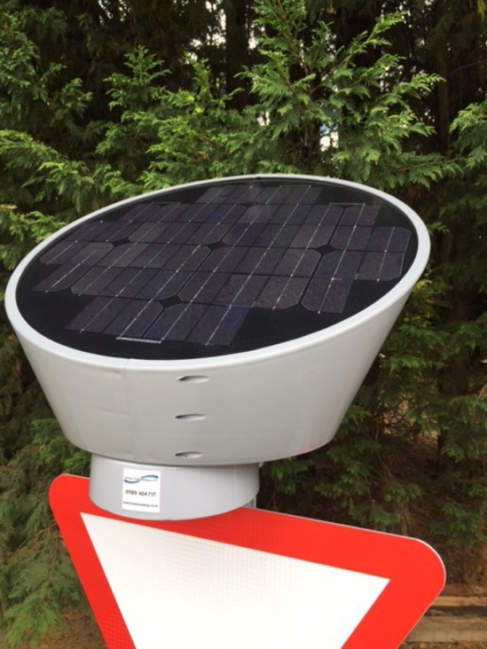 Solar-powered sign light unit | Street Furnishings | ESI External Works
