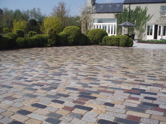 Temple granite, porphyry and basalt setts | CED Stone Group | ESI ...