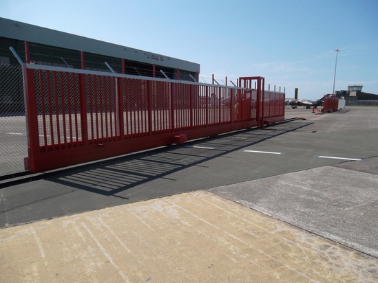 Tracked security sliding gates | Frontier Pitts | ESI External Works