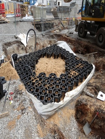 Tree pit system for St Peters Square, Manchester | GreenBlue Urban Ltd ...