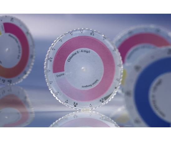 CHECKIT® compact lightweight colorimetric comparator | Lovibond ...