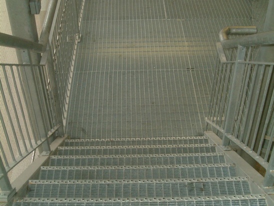 Gratings for Manchester Transport Interchange | Elefant Gratings | ESI ...