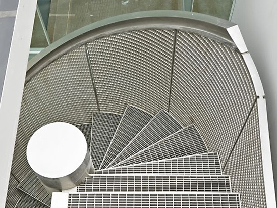 Type N mesh grating | Elefant Gratings | ESI Building Design