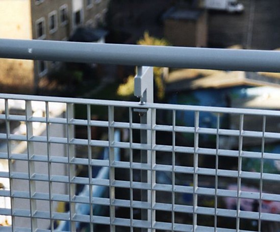 Type SP galvanised steel mesh gratings | Elefant Gratings | ESI ...